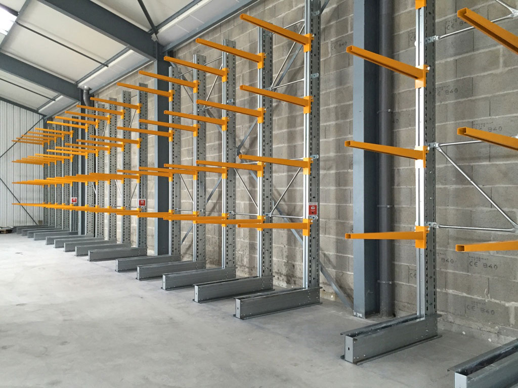 Rayonnage canteliver, stockage lourd et long - Bretagne rayonnage