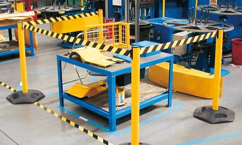 Balisage, accessoire signalétique, balisage à sangle ou à chaîne ...